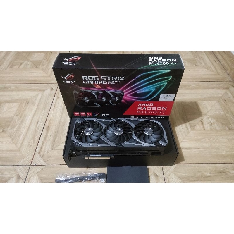 Jual Asus rog strix Rx 6700xt 12gb dd6 fulset | Shopee Indonesia