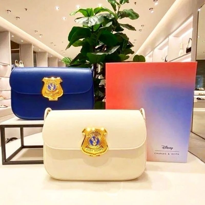 Jual C Judy Hopps Metallic Accent Shoulder Bag GIFTSET INCLUDE BOX ...