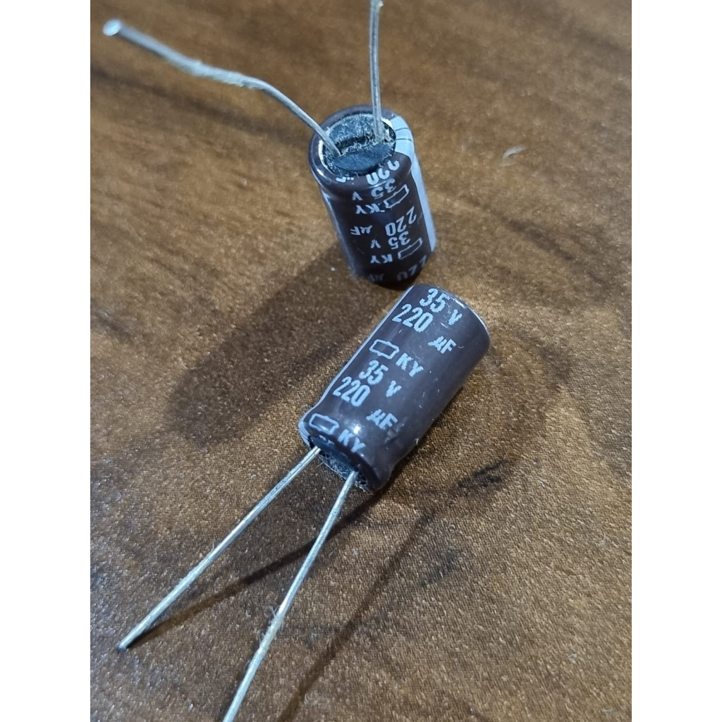 Jual Kapasitor Capacitor ELCO 220uf 35v / 220 uf 35 v / 220uf/35v Elko ...