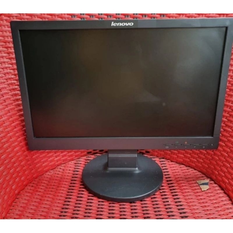 Jual MONITOR LCD LENOVO 19 INCH WIDE SCREEN LIKE NEW LENGKAP KABEL ...