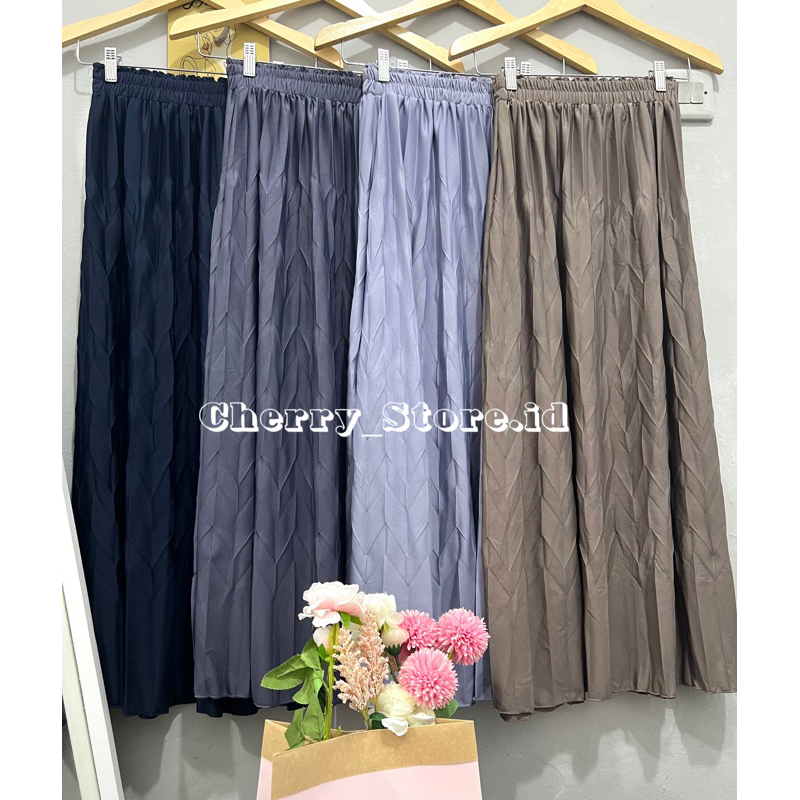 Jual Cherry_KD04 Pleated skirt korean style / rok plisket motif daun padi bahan hyget premium ...