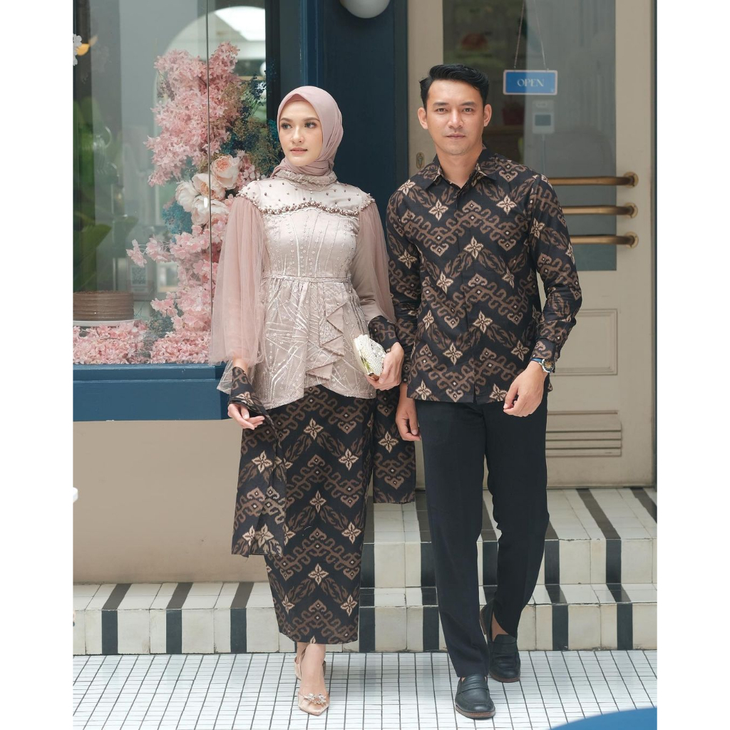 Jual Kebaya Couple Wisuda Modern Kebaya Set Tunik Lamaran Tunangan ...