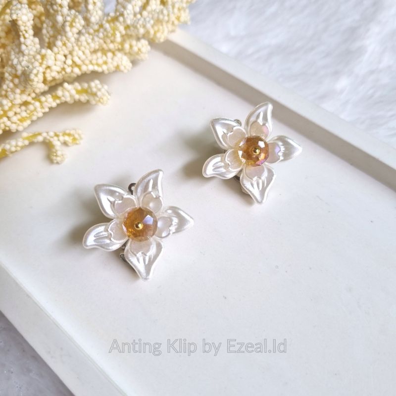 Jual Anting Jepit Klip Bunga Mutiara Hijab dan Non Hijab Wanita Kode ...