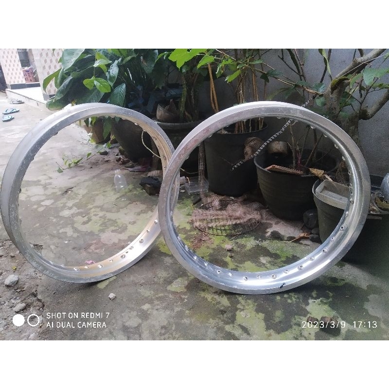 Jual Velg rossi Velg v-rossy roda motor Velg vrossi17 Velg vrossi ...