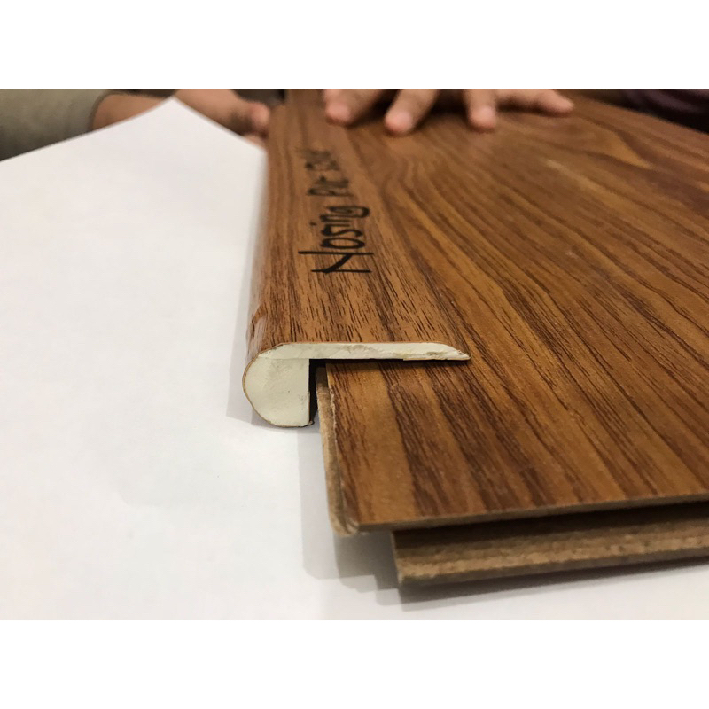 Jual nosing pvc padat untuk tangga aksesoris vinyl dan parket bisa ...