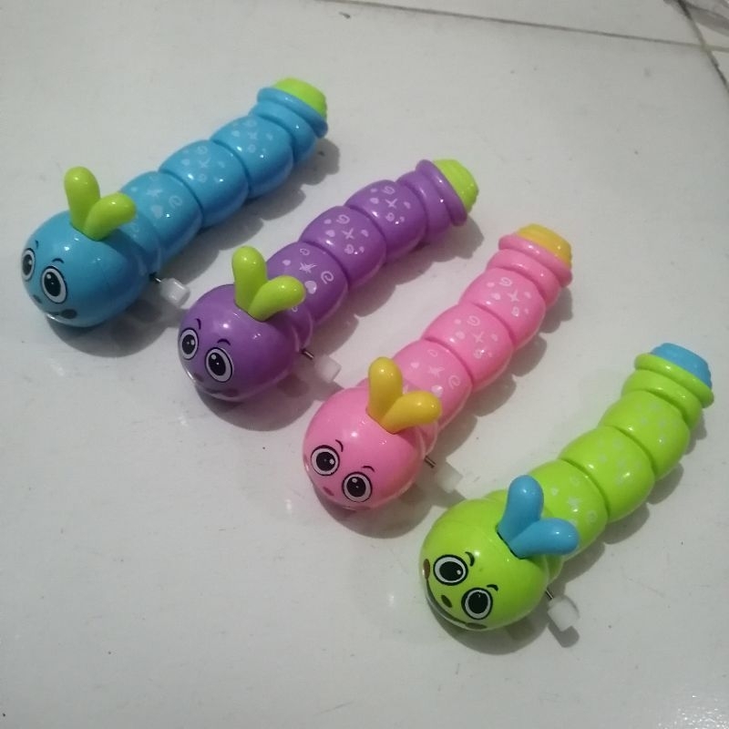 Jual ulat putar jalan | Shopee Indonesia