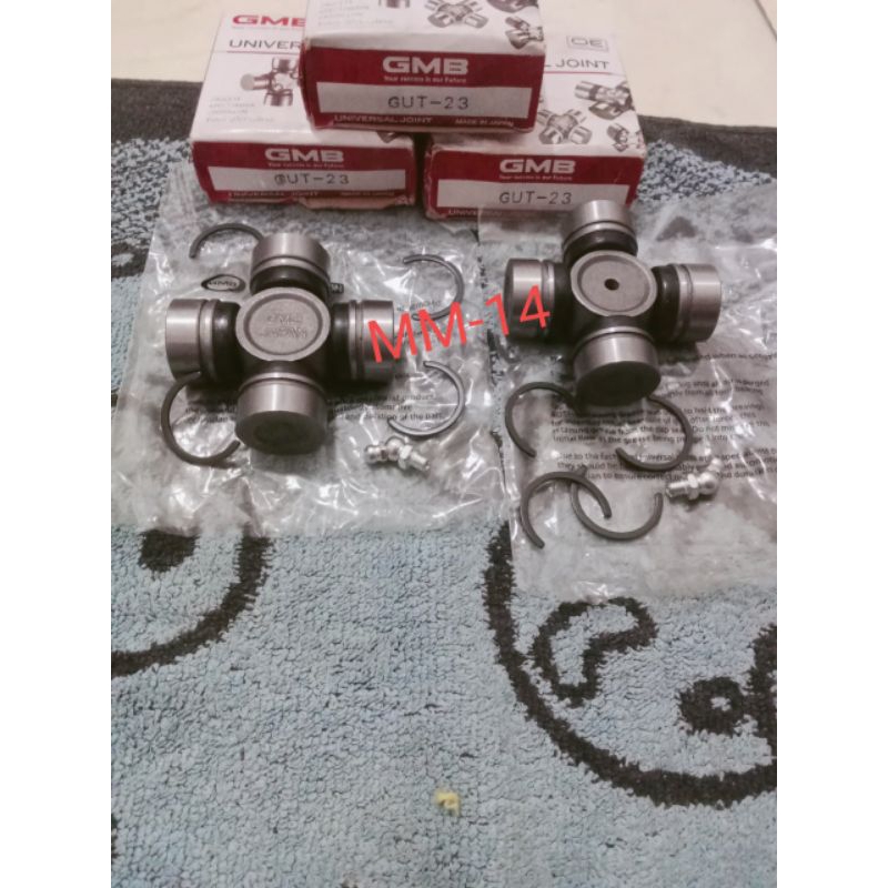 Jual CROSS JOINT ATAU JOINT KOPEL INNOVA HILUX AVANZA FORTUNER GUT-23 ...