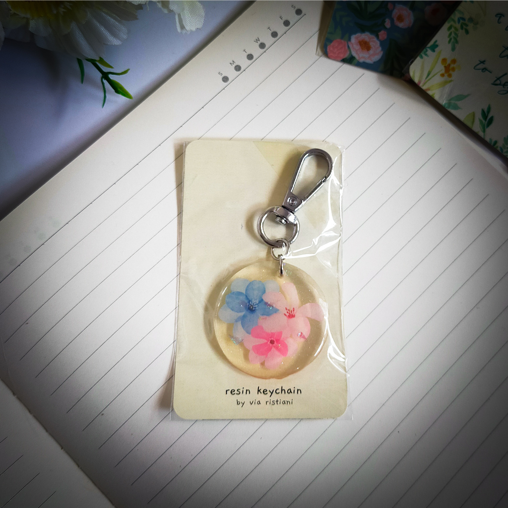Jual Grosir Gantungan Kunci/Keychain Resin Transparant Bunga Floral ...