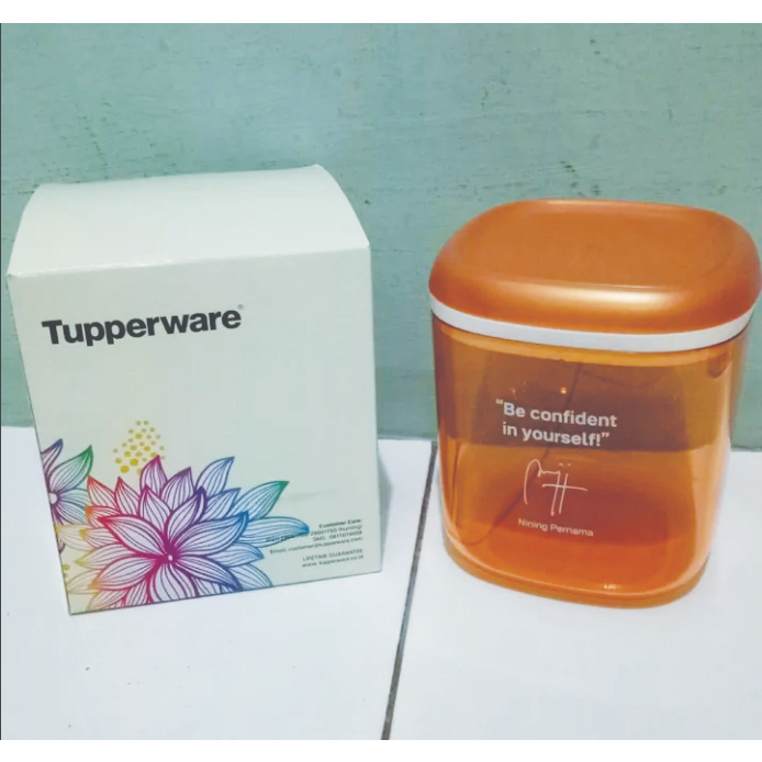 Jual NEW Tupperware Medium Crystal Canister Gold 780ml Special Edition ...
