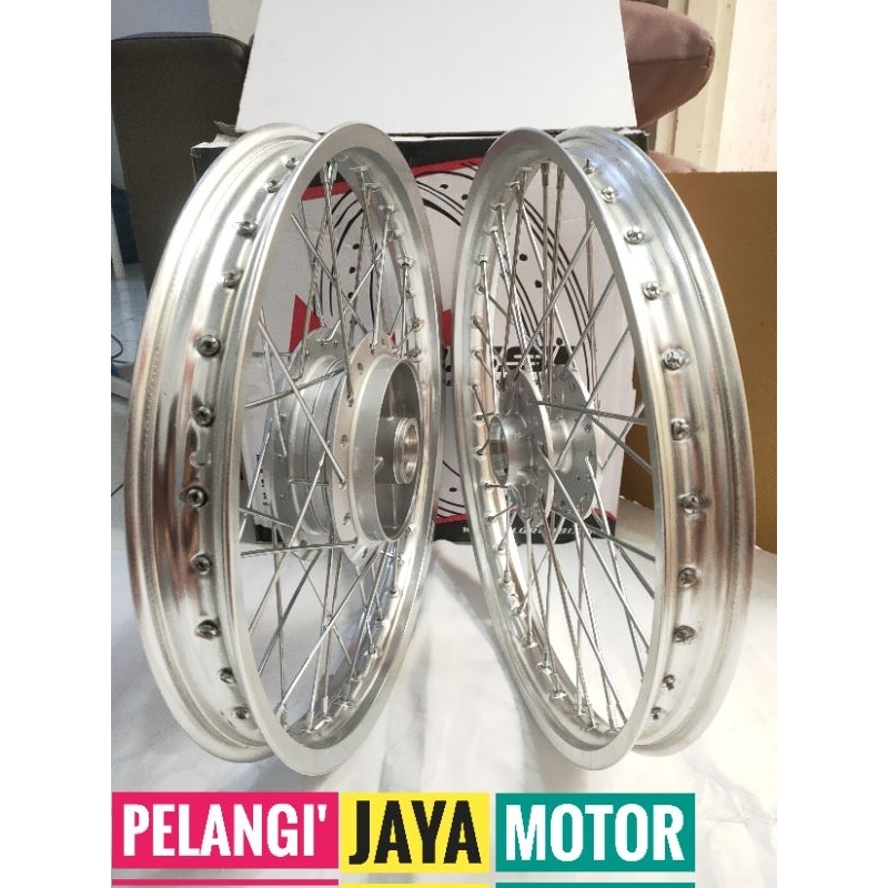 Jual Velg Motor Honda Verza - Cb Verza - Velg Jari Set tromol Silver ...