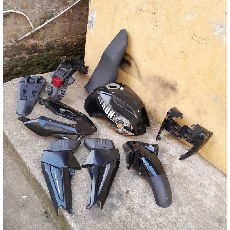 Jual Body set fulset yamaha byson karbu 2010 / 2015 warna Hitam black ...