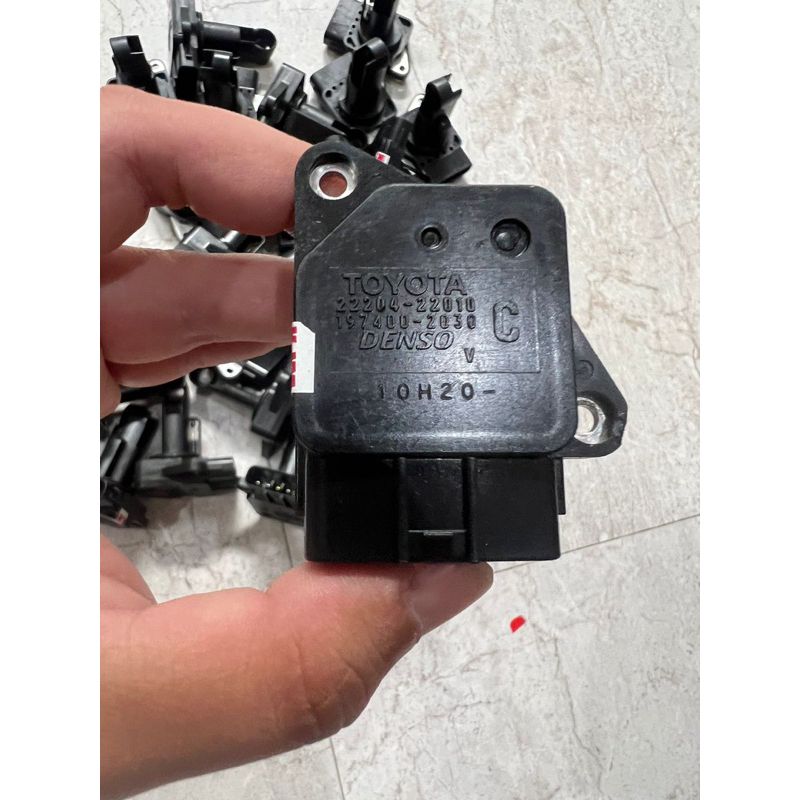 Jual Sensor Air Flow Meter Intake Maf Map Innova Fortuner Hilux Vios ...