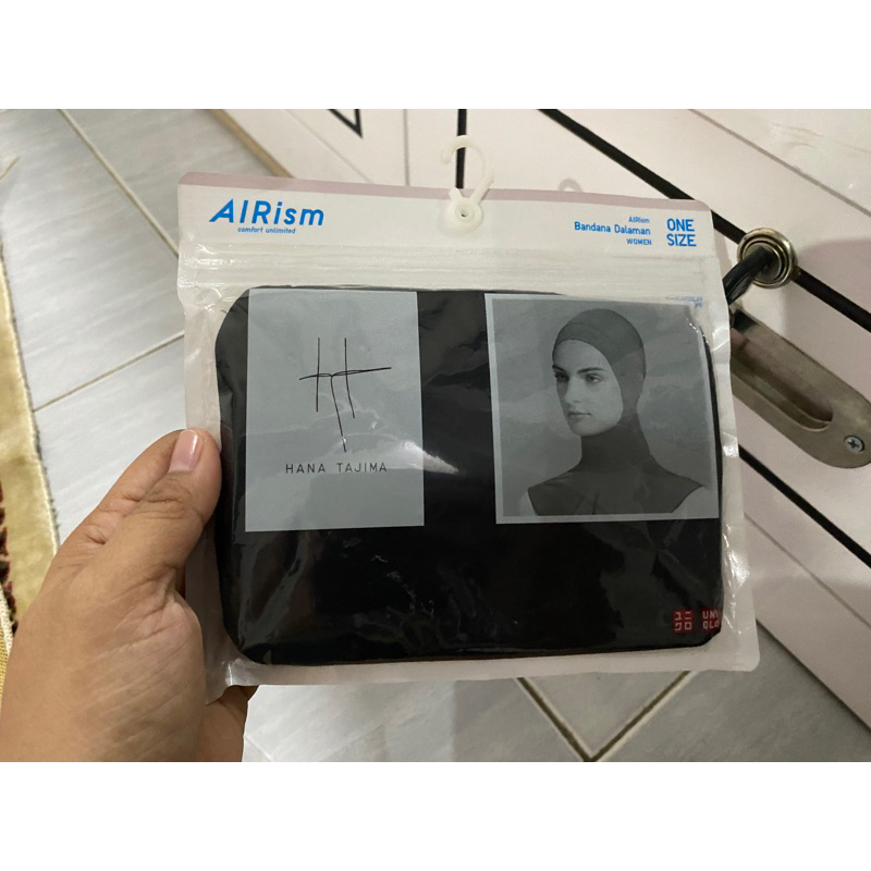 Jual Uniqlo X Hana Tajima Airism Inner Hijab Ninja (Hitam) | Shopee ...