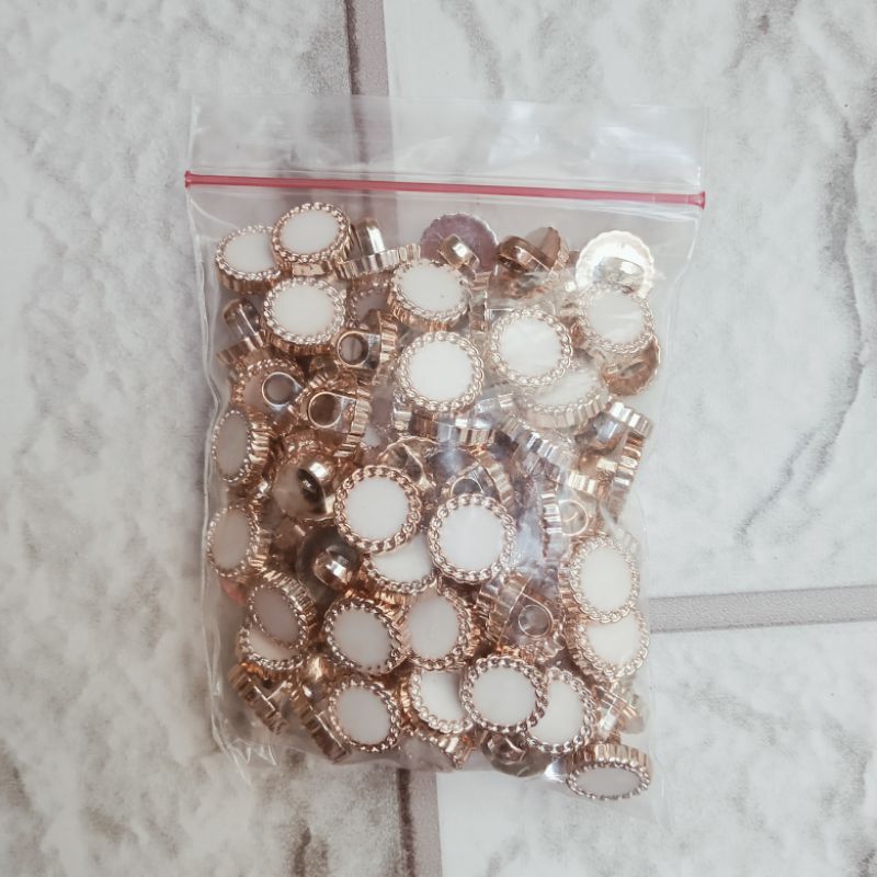 Jual 100 pcs kancing baju motif Jamur Full Gerigi Hitam / kancing jamur ...