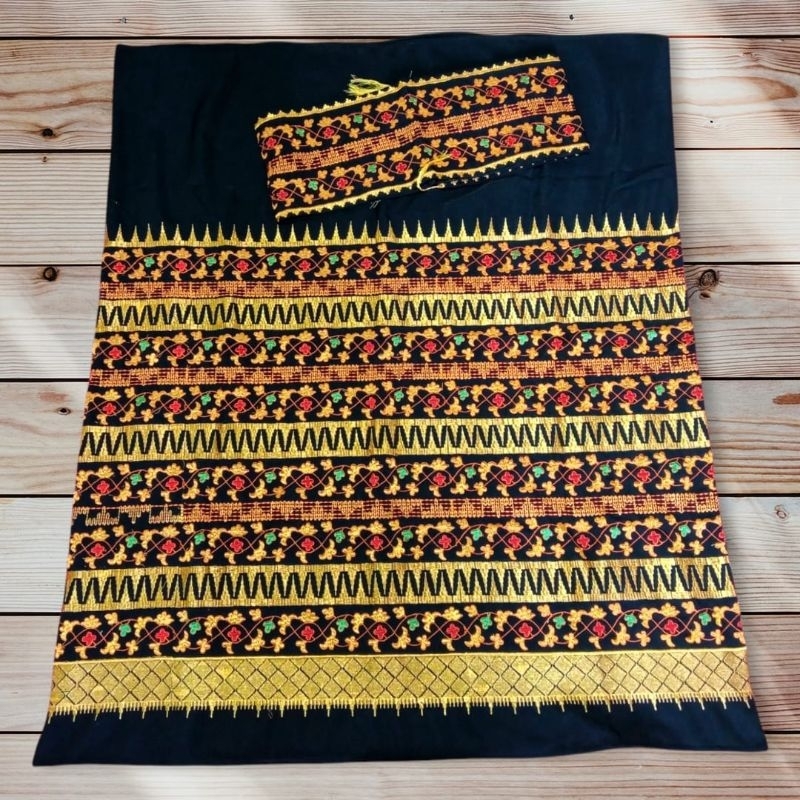 Jual kain tapis lampung tiga tingkat motif clove | Shopee Indonesia