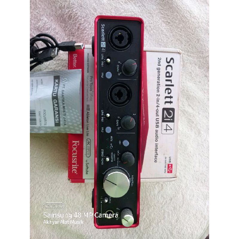 Jual Focusrite Scarlett 2i4 2nd Gen Second Generation Audio Interface ...