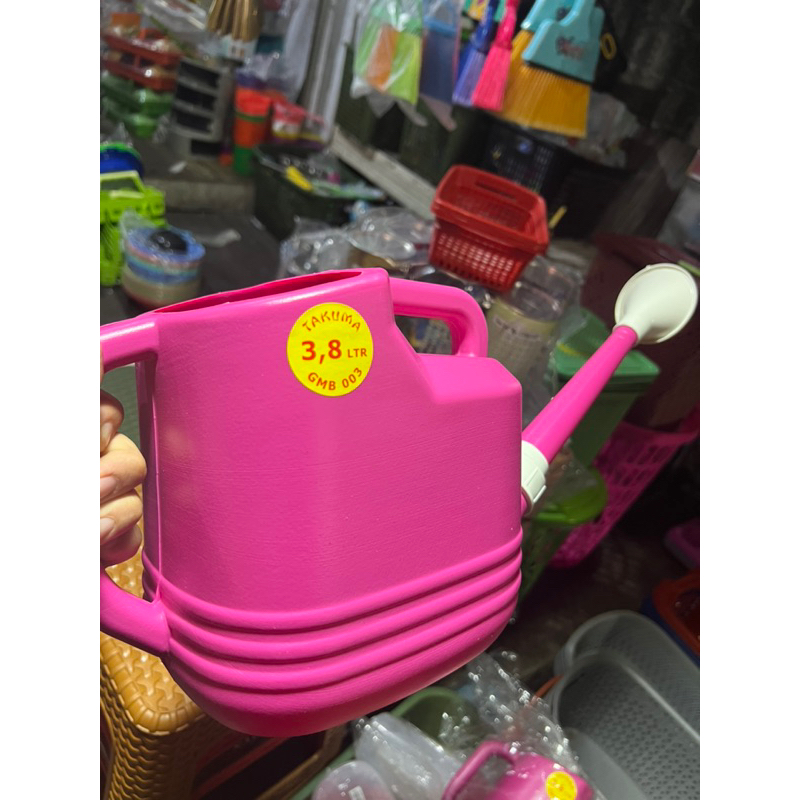 Jual PENYIRAM BUNGA / GEMBOR TAKUMA 3,8Ltr SPRINGTIME | Shopee Indonesia