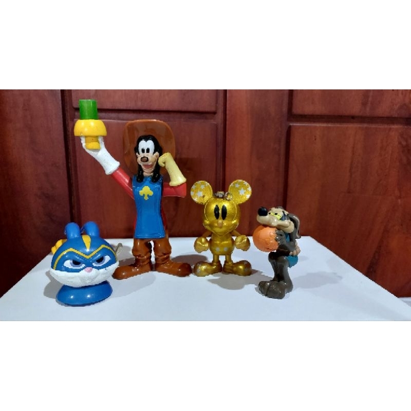 Jual Action Figure Space Jam Snowball Goofy Gufi Mickey Miki Mouse ...