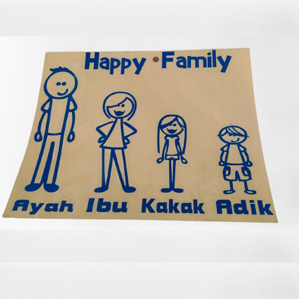 Jual STIKER MOBIL CUTTING STICKER KACA BELAKANG KARAKTER KELUARGA CERIA ...
