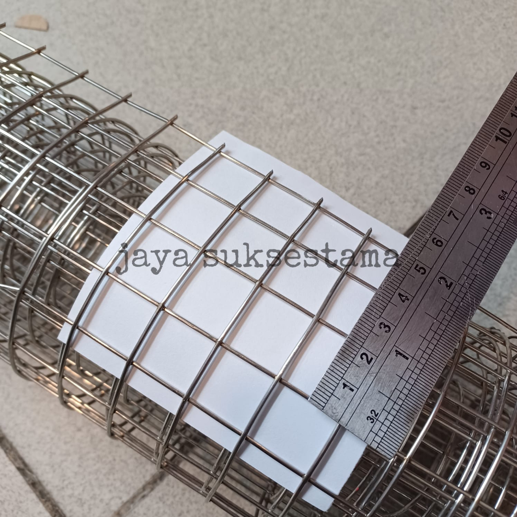 Jual Wiremesh Stainless 2cm x 2cm - Kawat Loket SS 304 model Las Meteran | Shopee Indonesia