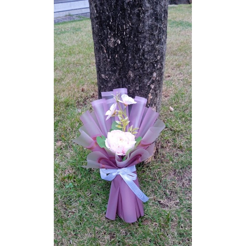 Jual buket bunga mini (kecil)/buket single rose | Shopee Indonesia