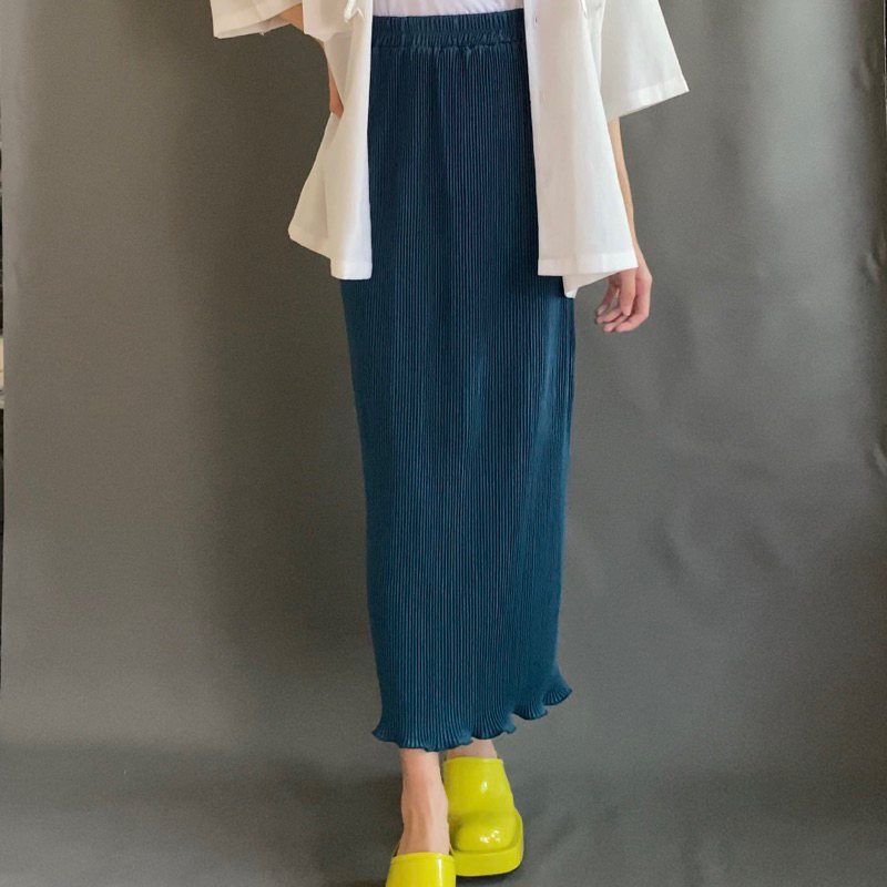 Jual Wavy Pleats Skirt | Rok Plisket Gelombang | Shopee Indonesia