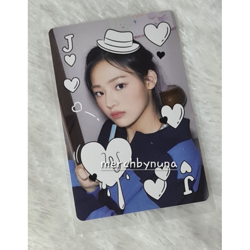 Jual Photocard Minji, Haerin, Hanni, Danielle, Hyein NewJeans Weverse Version Official (Album ...
