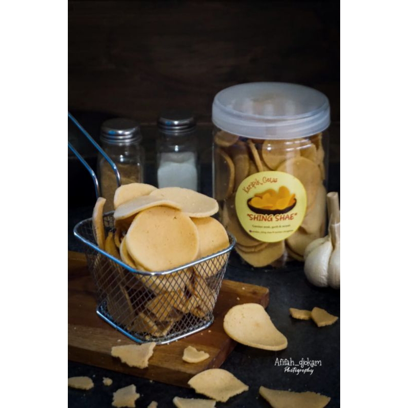 Jual Keripik Getas / Keripik Beras Khas Gresik 300gr kemasan toples ...