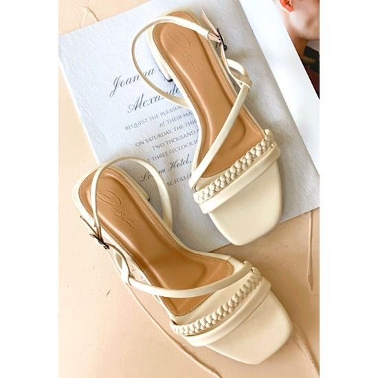 Jual Windyshoes-Kavita heels pendek sandal wanita 3cm | Shopee Indonesia