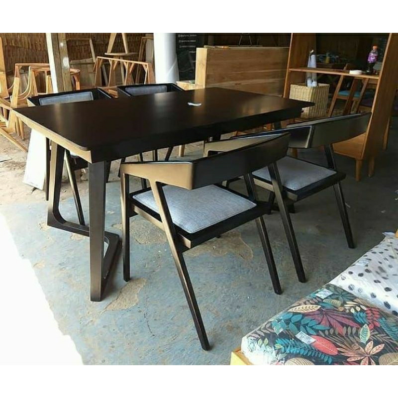 Jual SATU SET MEJA MAKAN MINIMALIS 4 KURSI SOFA | Shopee Indonesia