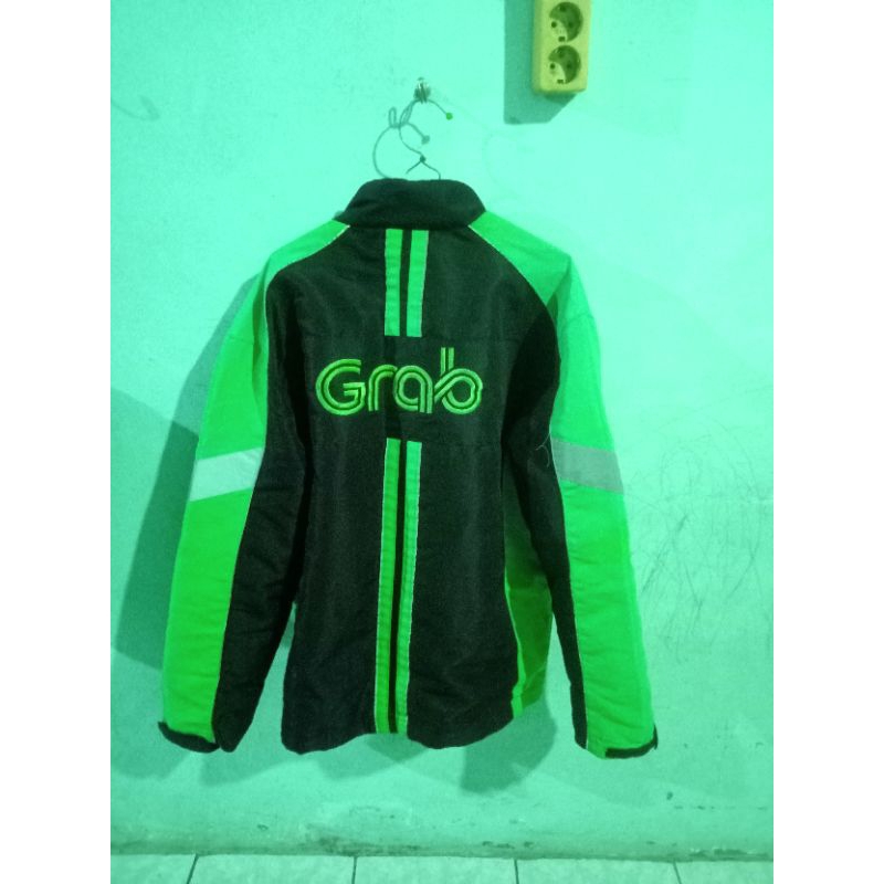 Jual jaket grab lama like new ( seperti baru ) | Shopee Indonesia