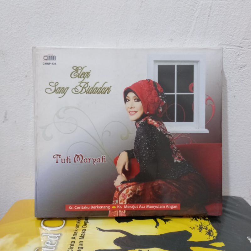 Jual CD Original Asli Keroncong TUTI MARYATI . Elegi Sang Bidadari ...