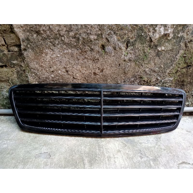 Jual grill mercedes benz w203 original | Shopee Indonesia