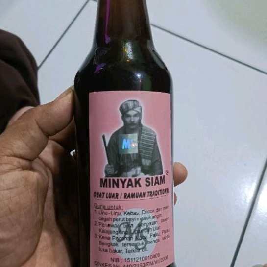 Jual Minyak Urut Karo Minyak Siam Ramuan Tradisional karo 300ml | Shopee Indonesia