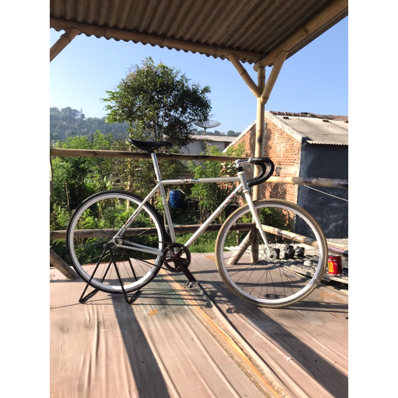 Jual Sepeda Fixie polygon Zenith fx doltrap | Shopee Indonesia