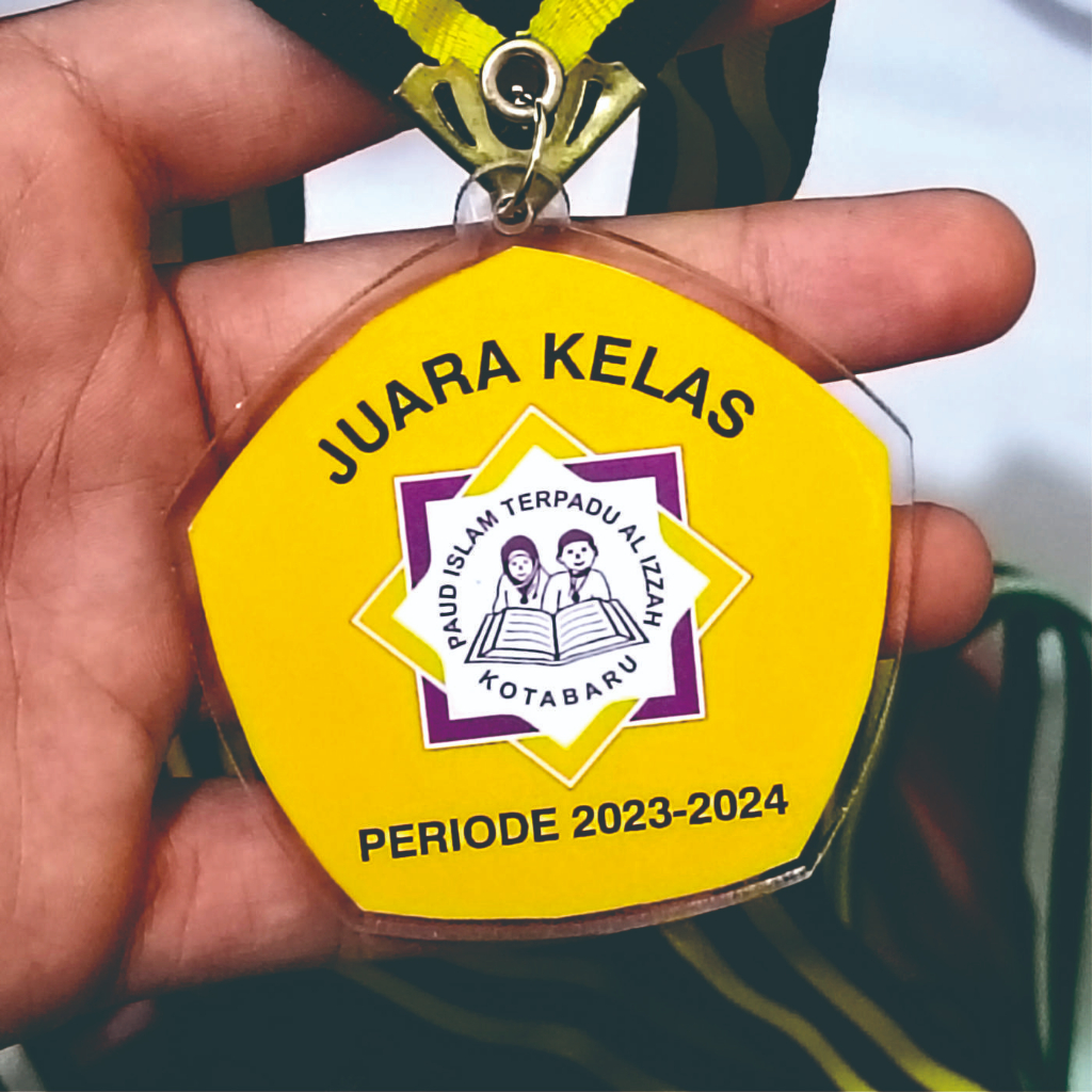 Jual MEDALI AKRILIK WISUDA KELULUSAN SEKOLAH TK SD SMA SMK SAMIR FREE ...