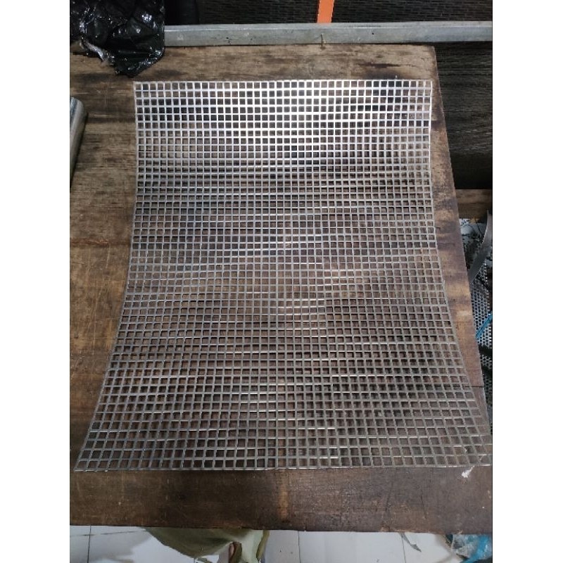 Jual Ram Gril Motif Kotak ukuran 57x57 cm | Shopee Indonesia