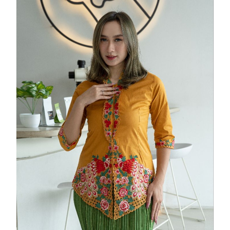 Jual KEBAYA ENCIM BORDIR WARNA KEBAYA KATUN STRETCH MELAR KEBAYA WISUDA ...