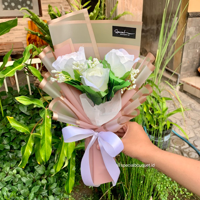 Jual BUKET BUNGA ARTIFICIAL UNTUK WISUDA/ULTAH/SEMPRO/DLL | Shopee ...