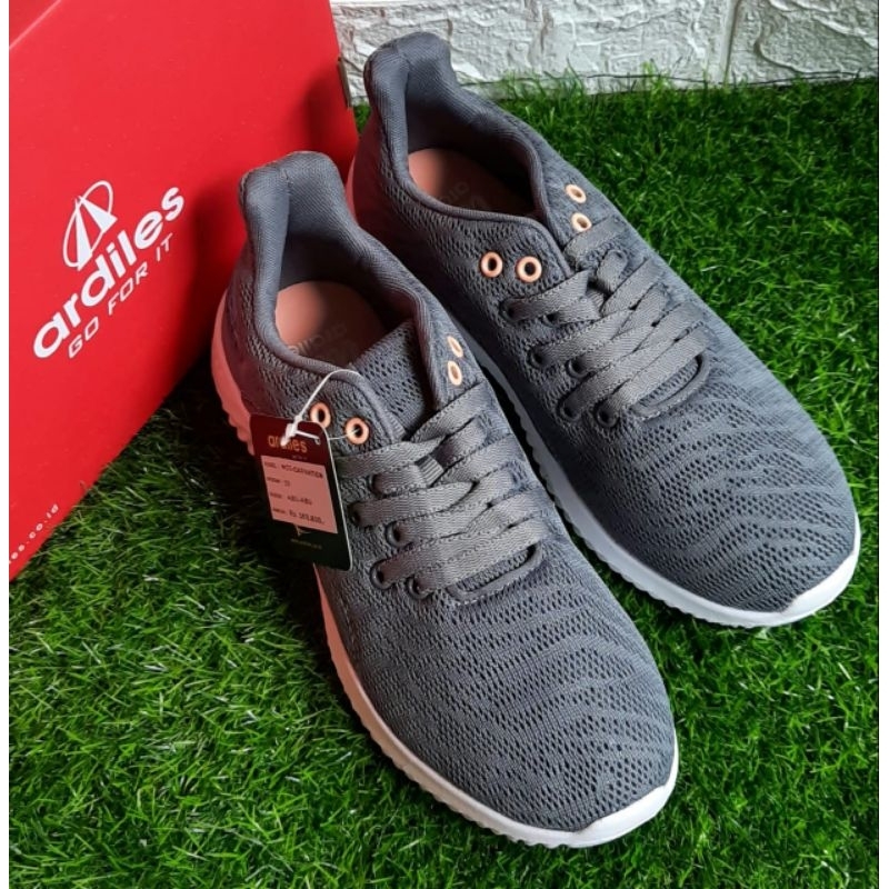 Jual Sepatu Running Wanita Dewasa ARDILES CARNATION | Shopee Indonesia