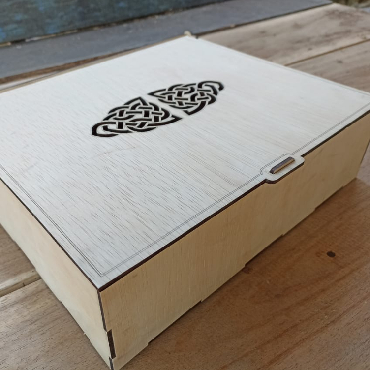 Jual B007. Parcel box kayu unik murah ukuran besar 30cmx25cmx8cm (Sudah ...