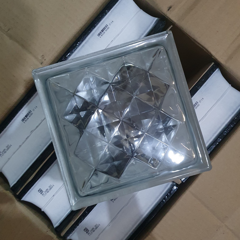 Jual Glass Block GlassBlock Blok Mulia Diamond | Shopee Indonesia