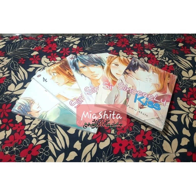 Jual Komik Set Sincerely Kiss Vol 1-5end by Fumie Akuta | Shopee Indonesia