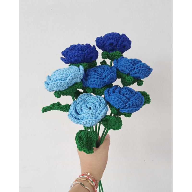 Jual bunga rajut mawar mekar polos biru per tangkai | Shopee Indonesia