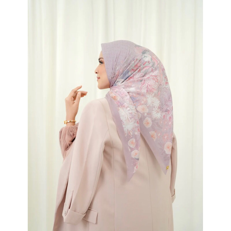 Jual HIJAB Segiempat VOAL MOTIF LASERCUT Sarah series | Shopee Indonesia