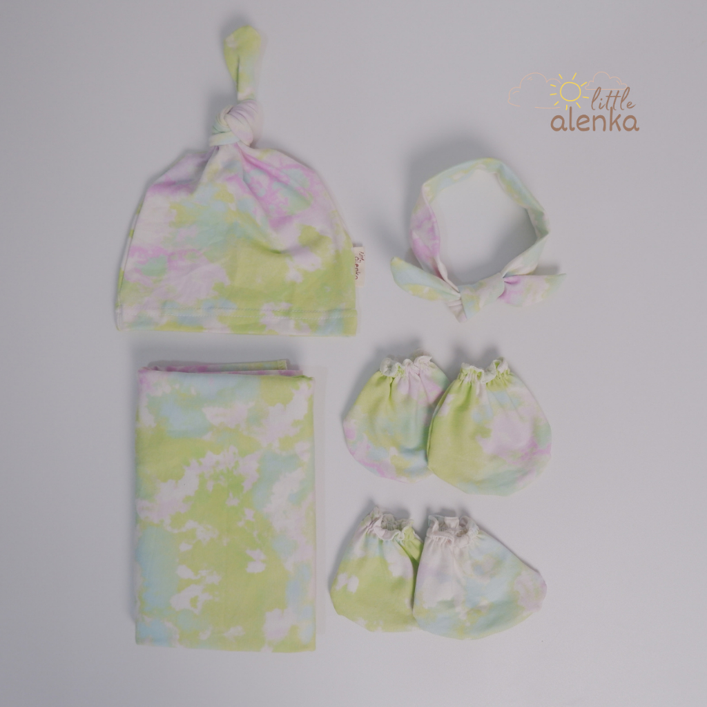 Jual Alenka - Newborn Essentials (Swaddle + Mittens Booties Set ...