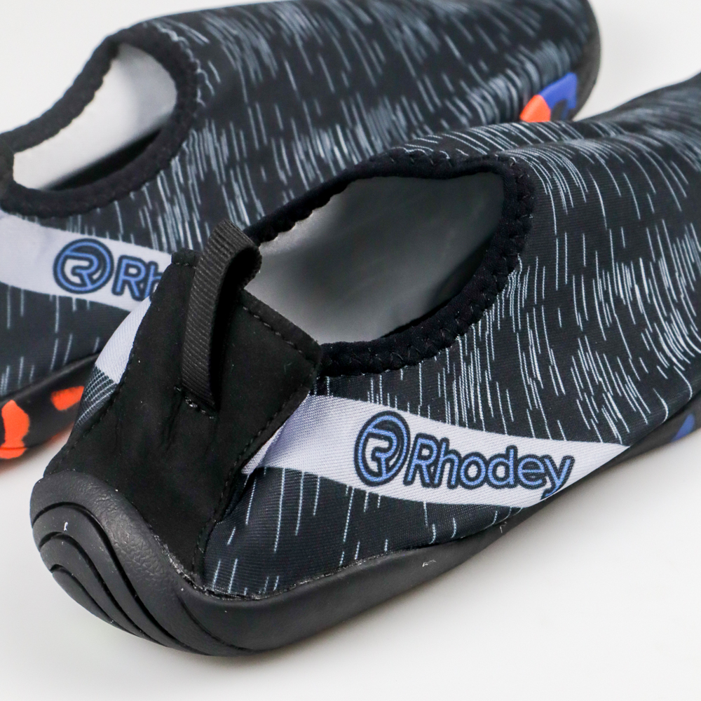 Jual Sepatu Pantai Karang beach shoes diving water shoes Mancing Anti ...