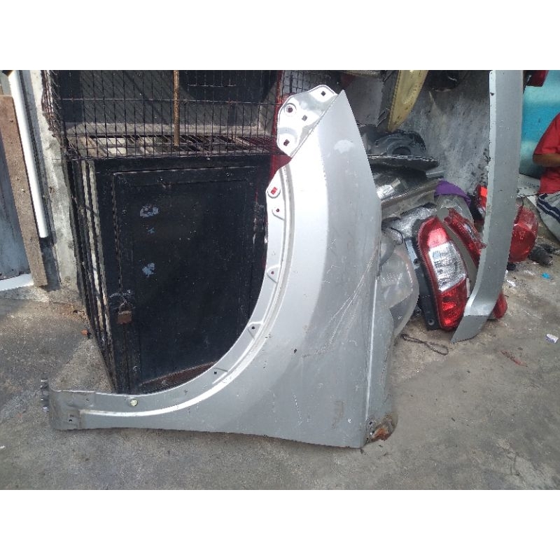 Jual Fender Toyota Rush 2018,2019,2021, 2022,2023 original | Shopee ...