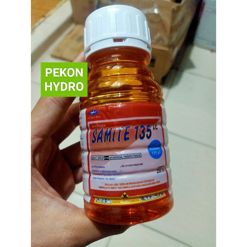 Jual Insektisida Akarisida Samite 135 EC 250 ML - Pembasmi Tungau ...