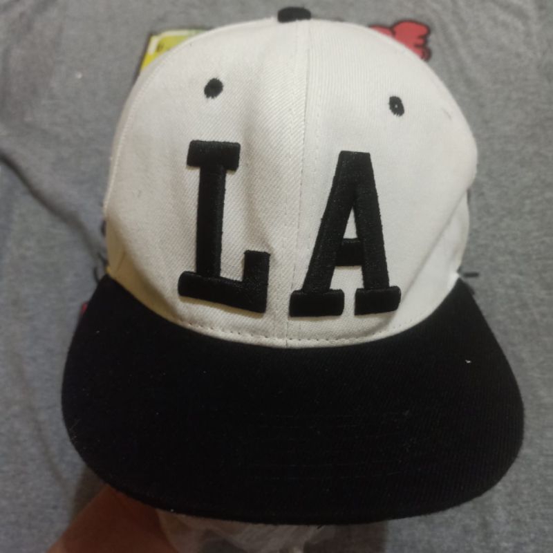 Jual TOPI LA ALA NEW ERA SECOND BRAND | Shopee Indonesia